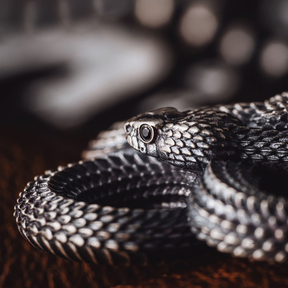 Oxidized Silver Double Snake Pendant – COPPERTIST.WU